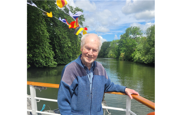 Donate to a funeral - David Scott | AB Walker